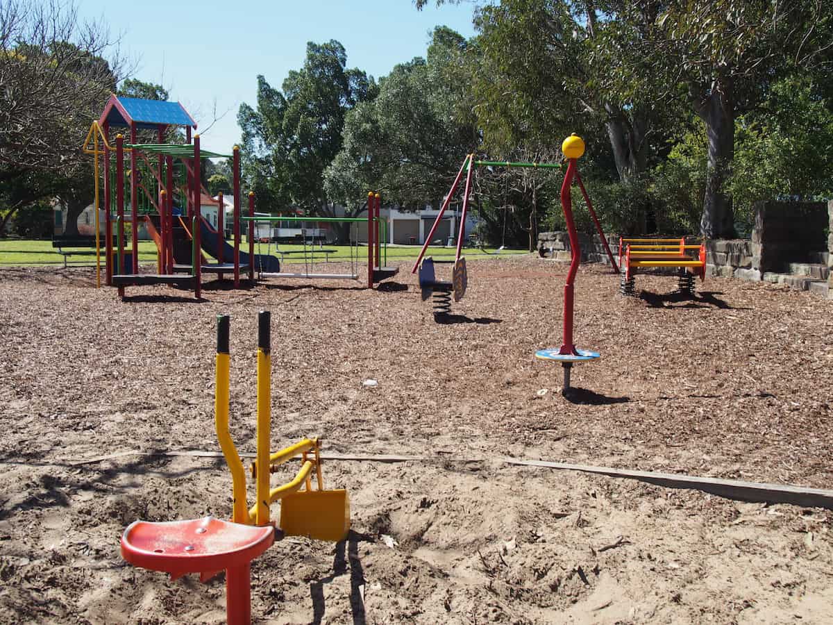 Enjoy the Quiet at Henderson Park - Newy with Kids
