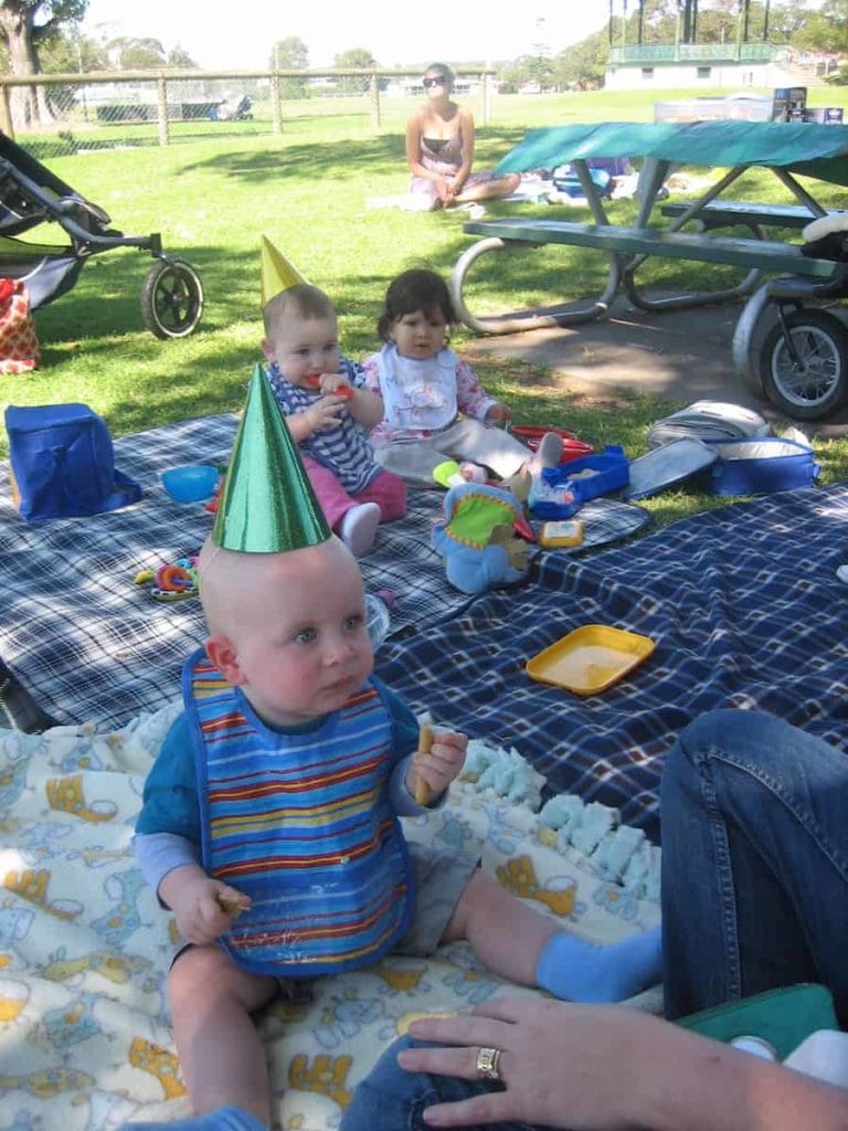 How Being In a Mums Group Can Help You In The First Year of Motherhood ...