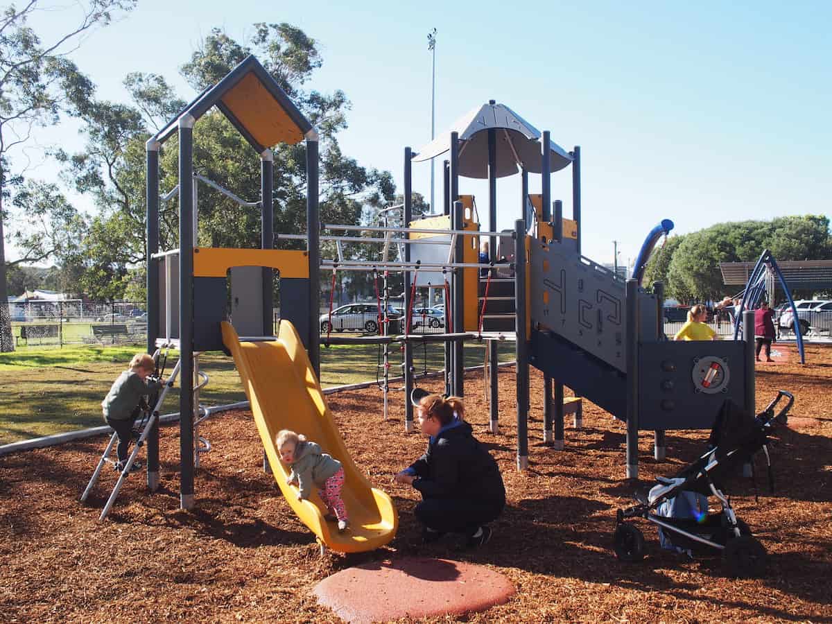 Warner Park Playground: Take Your Kids for a Lakeside Play in Warners ...