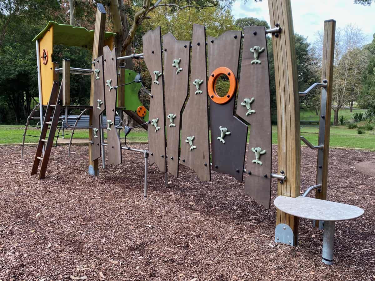 Jesmond Park: Not Just One, But Two Playgrounds - Newy with Kids