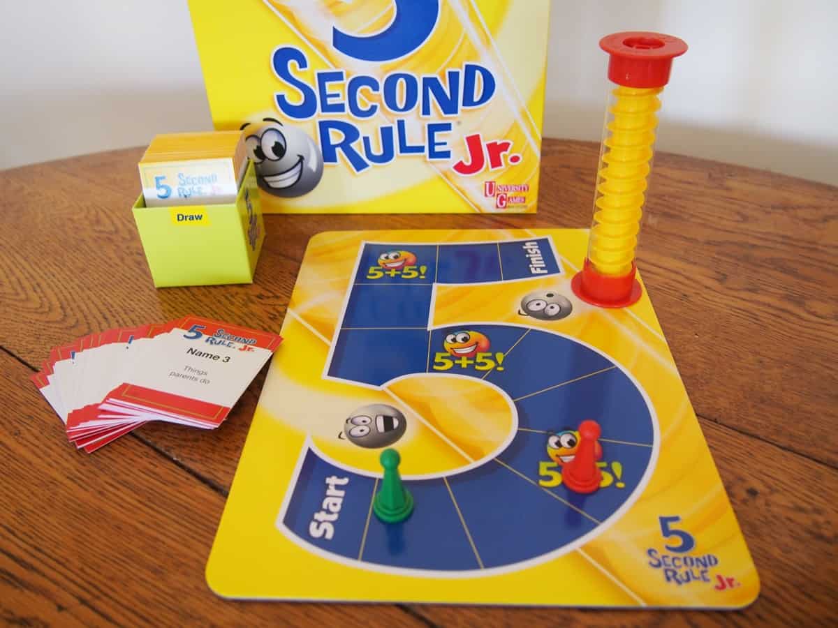 Think Fast & Play the 5 Second Rule Board Game - Newy with Kids