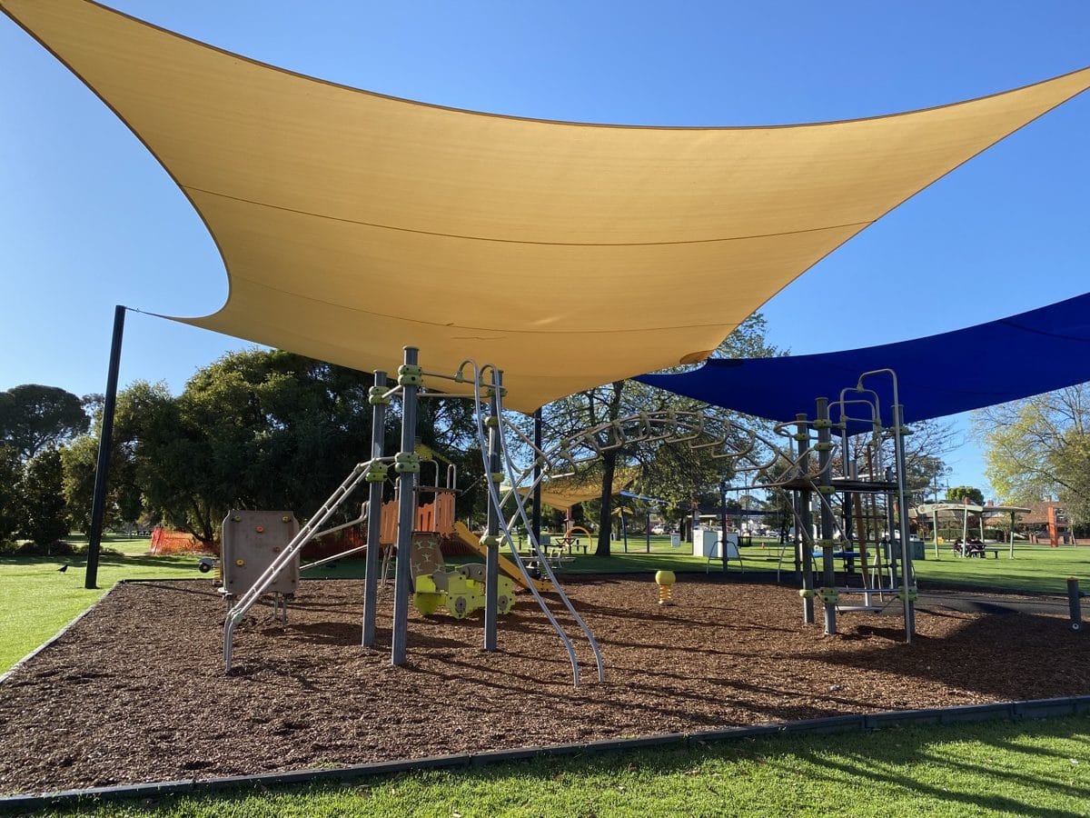 Family Fun: 10 Amazing Things to Do in Dubbo With Kids - Newy with Kids