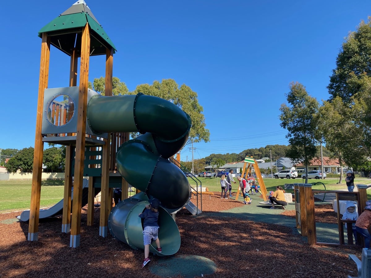 Have Fun at the Playground at Novocastrian Park in New Lambton - Newy ...