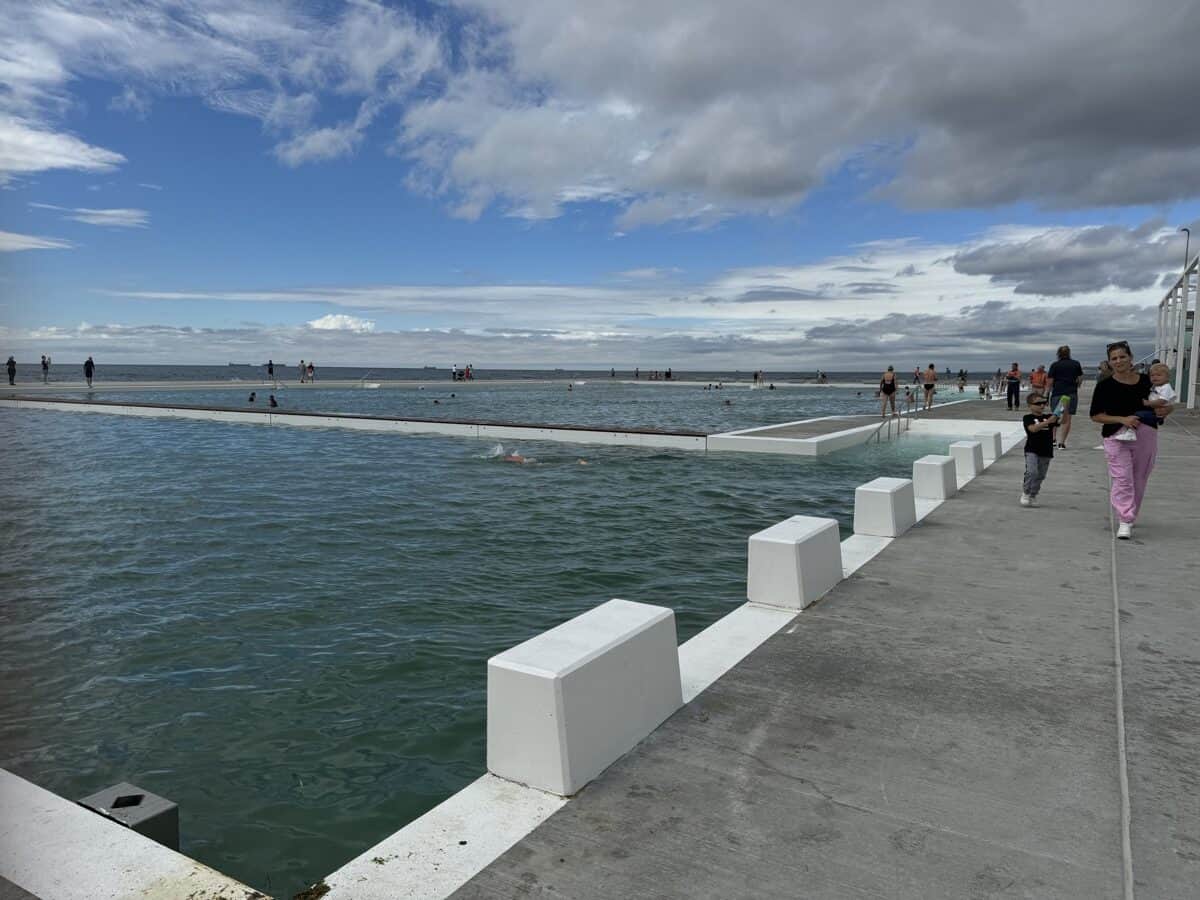 Swim at Historic Newcastle Ocean Baths - Newy with Kids