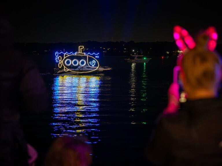 Float Your Boat 2026: Watch a Flotilla of Boats Sail Past on Lake ...